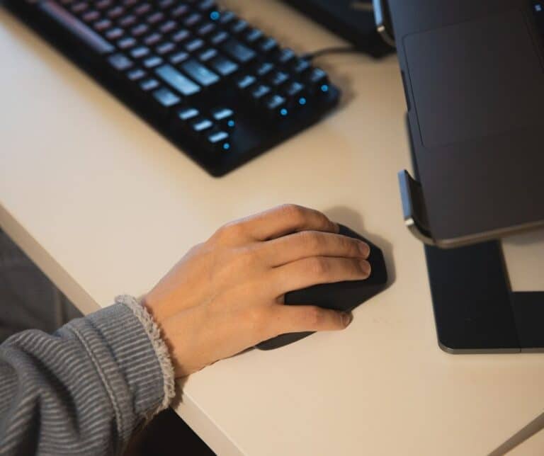 Fix Noisy Mouse: Ultimate Solution 2022